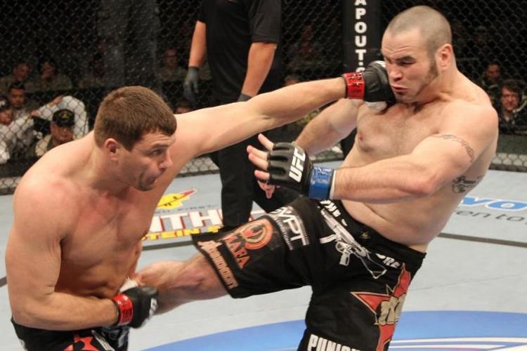 Atlet UFC Tewas saat Tanding, Sempat Dianggap Tidak Seimbang - Tribun ...