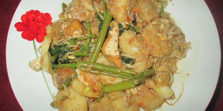 Tipat cantok - Alchetron, The Free Social Encyclopedia